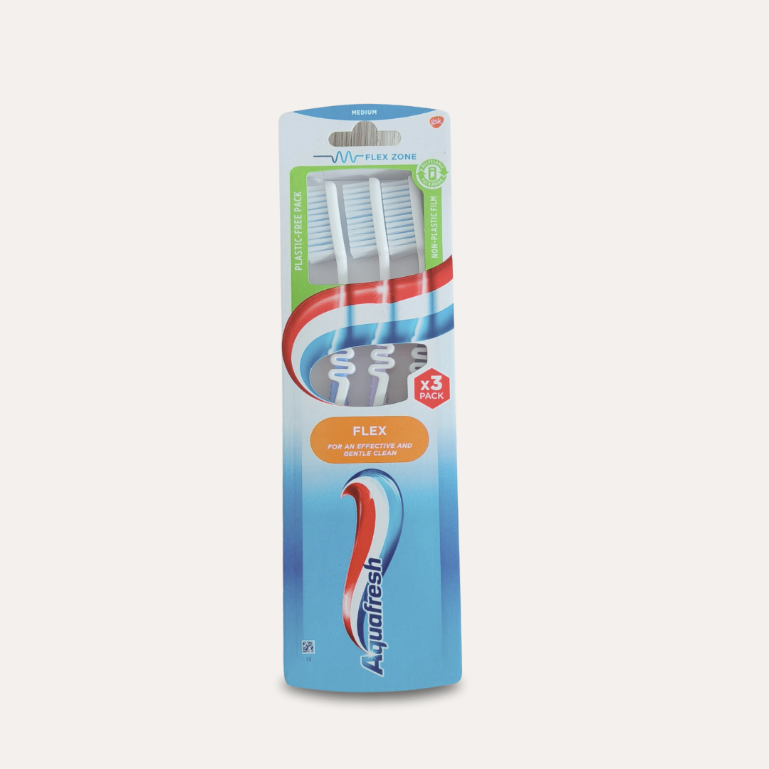 AQUAFRESH CLEAN AND FLEX TOOTHBRUSH 3-PACK – Botika